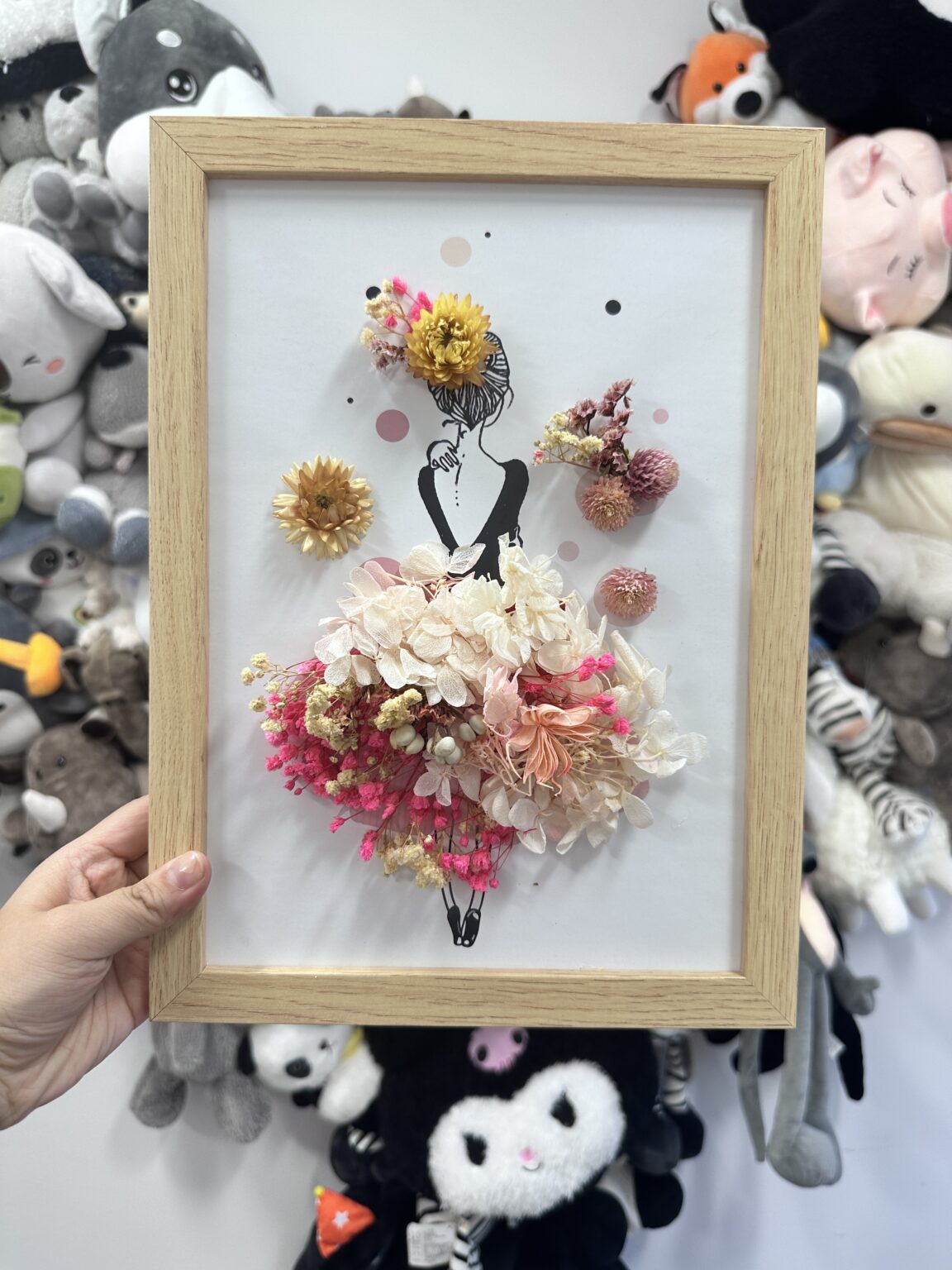 Brookline Dry flower photo frame - Crafts Zone
